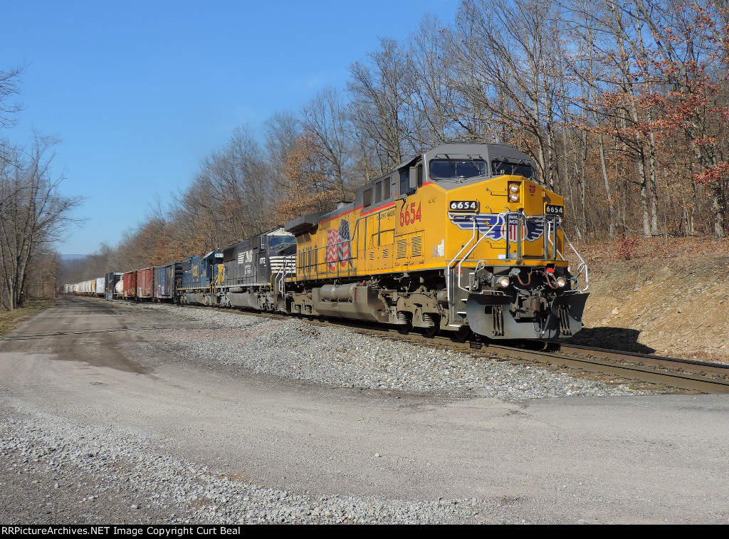 UP 6554, NS 6772, CSX 8618 (3)